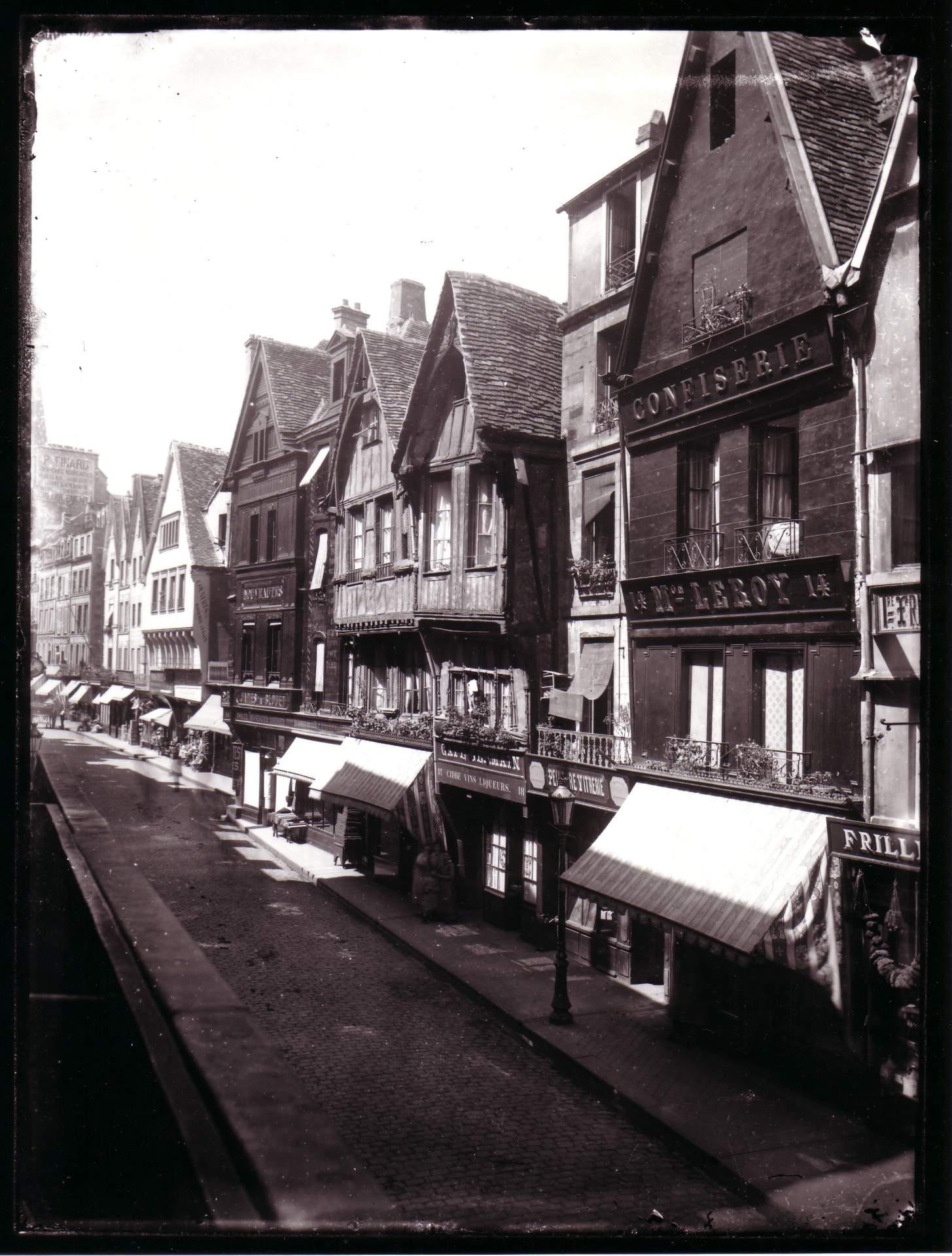 Rue Saint-Pierre - Cadomus